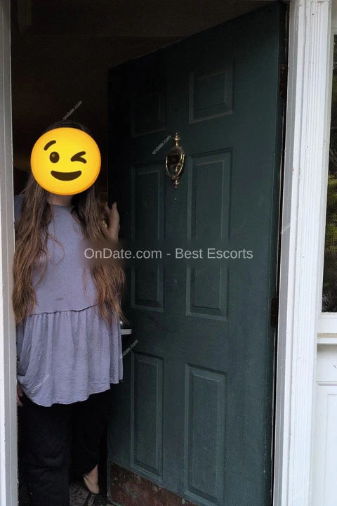 april lilly | Shemale Escort - +15087222972 | Worcester | United States ...